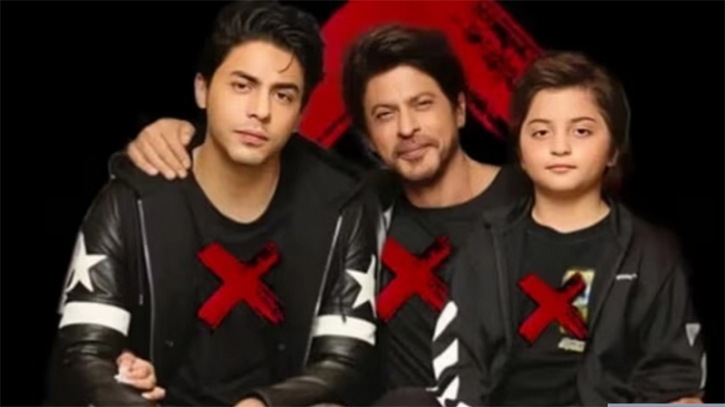 ছেলের ব্র্যান্ডের প্রচারে শাহরুখ